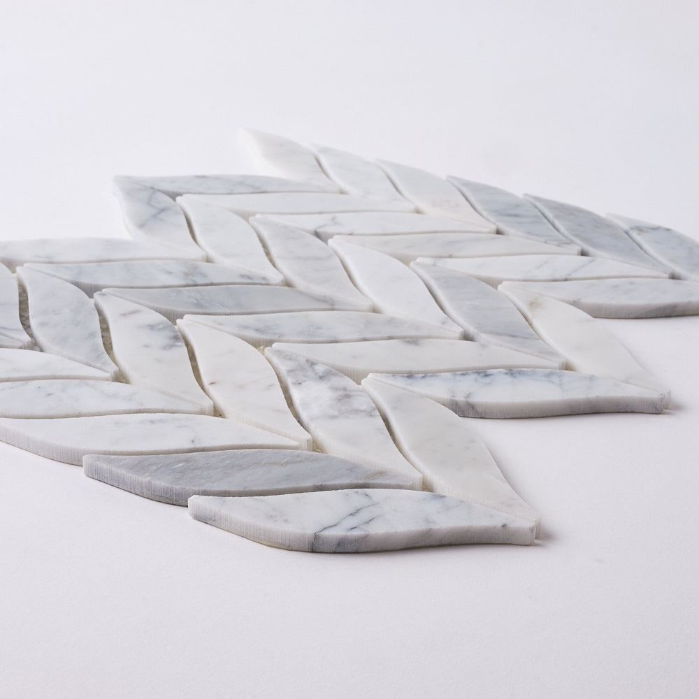 Glam Gray Leaves Mosaic – Tilezz